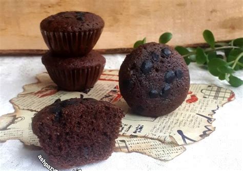 طرز تهیه کاپ کیک کاکائویی با شکلات چیپسی و فر دستساز 🌸 ساده و خوشمزه