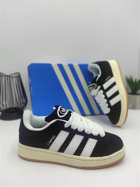 Кеди Campus — ціна 2480 грн у каталозі Кеди Купити жіночі речі за доступною ціною на Шафі