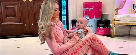 ¡indignante Se Burlan Del Aspecto Físico Del Hijo De Paris Hilton