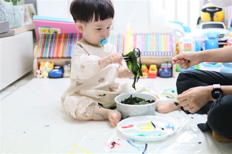 미역 촉감놀이 유아방문미술 홈문센 꼬미고 바다여행을 떠나요~ 네이버 블로그