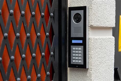 Premium Photo Intercom Panel On The Wall Of Private House