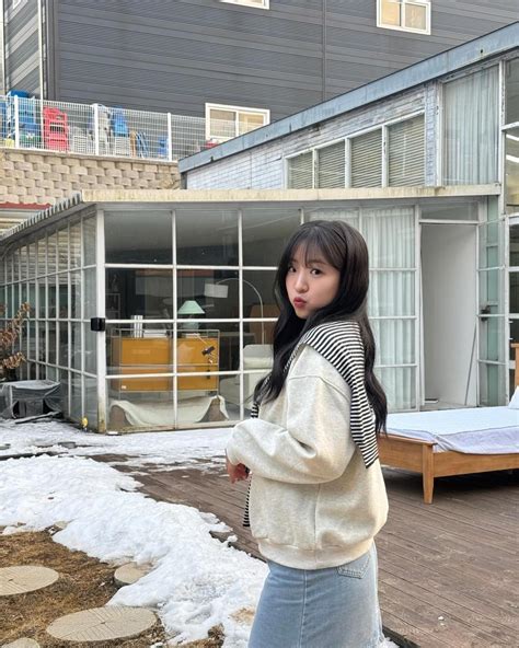 탁구선수 신유빈 근황 유머게시판 움짤저장소