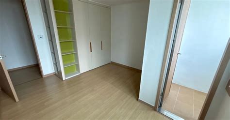 급하게 예약하였는데 친절하게 상담해주셨습니다 작업 전후 꼼꼼하게 체크해주시고 기존 세입자분이 오래사셨어서 손이 많이가는 부분도