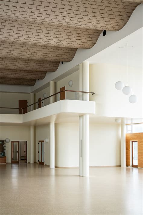 Vilhelm Lauritzen Terminal Behance