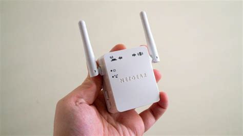 Improving Wi Fi Coverage 101 Which Do You Need How To Geek