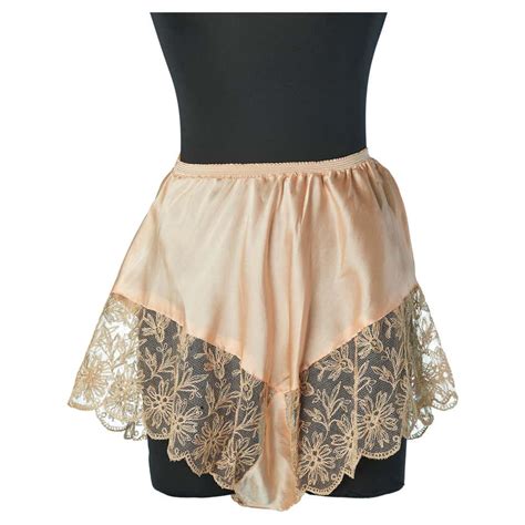 Vintage And Designer Lingerie 705 For Sale At 1stdibs Vintage
