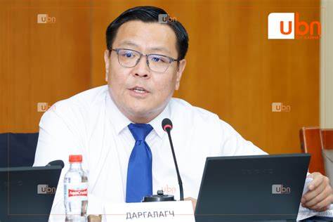 Халзанбүрэгтэй орд газрын сонсголд төр орон нутгаас 100 гаруй иргэн оролцлоо