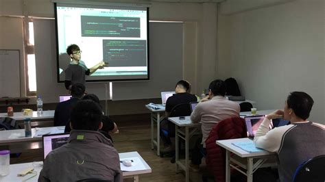 Ios Swift 十日實戰班 課程實況分享 譯智教育部落格