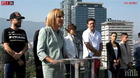 ПЪРВО В ПИК СДС със 7 парещи въпроси към Манолова Информационна агенция ПИК