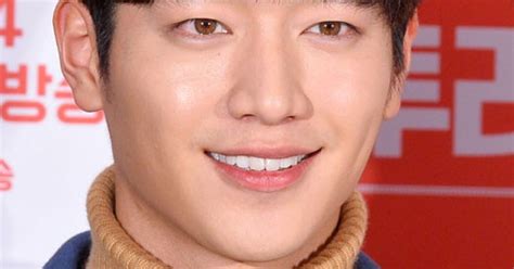 [t포토] 서강준 신비로운 눈동자