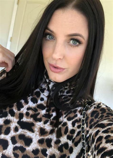 Angela White Height Weight Age Boyfriend Family Biography
