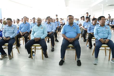 លោក ឡុង ឌីម៉ង់ ធ្វើបទបង្ហាញ ស្តីពីការអភិវឌ្ឍខេត្តព្រះសីហនុ ជូនគណៈប្រតិភូ ស ស យ ក រាជធានីភ្នំពេញ