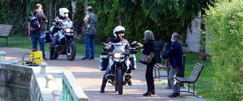 Genova Marocchino Si Masturba Al Parco Con La Scusa Di Secolo D Italia