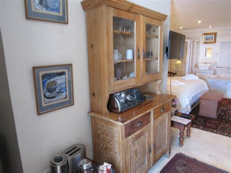 Dolfyn Self Catering Westcoast Bookings