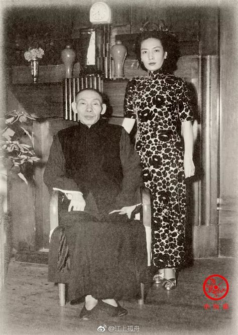 1950年杜月笙与孟小冬结婚照。孟小冬（1907 1977），北京宛平人