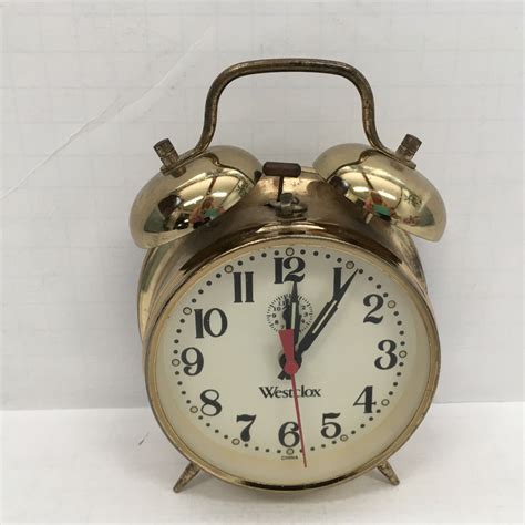 How To Set A Retro Alarm Clock At Tahlia Duane Blog