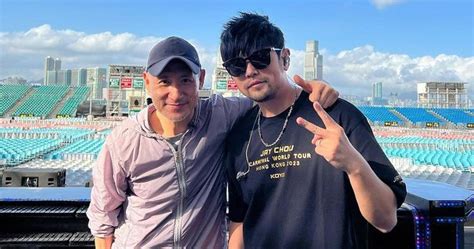 周杰倫抵港為明晚戶外演唱會綵排 張學友現身探班送驚喜 2054 20230504 Showbiz 明報 Our Lifestyle