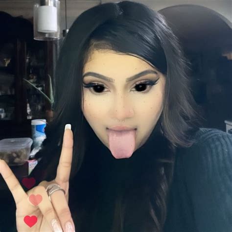 Sof Threads Say More