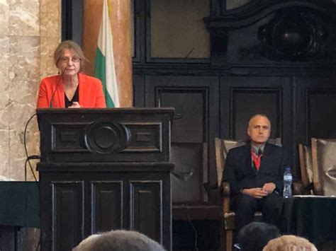 Международна конференция 10 години сътрудничество обмен и свързаност между Китай и страните от