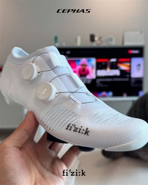 세파스 Cephas 세파스 Cephas Added A New Photo