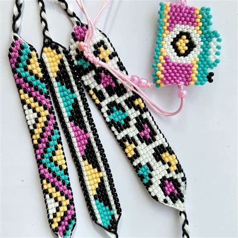 Фенечки в 2024 г Бисер Фенечка Шитье