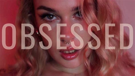 Deepen Your Obsession Lip Fetish Face Worship Goddess Lucie