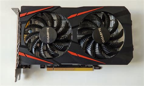 Купить Видеокарта Gigabyte Radeon RX 460 OC 2 ГБ: отзывы, фото и ...