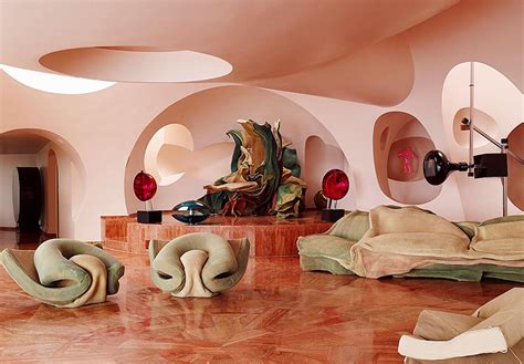 9 Fashion Designers Inspired By Architecture The Spaces