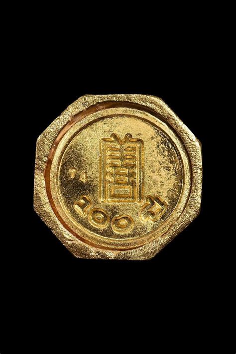 ไต้ฮงกงรุ่น100ปีมูลนิธิปอเต็กตึ้งเนื้อทองคำพิมพ์ใหญ่สร้างน้อยสภาพสวยกล่องเดิมๆครับ ร้าน ทศป่า