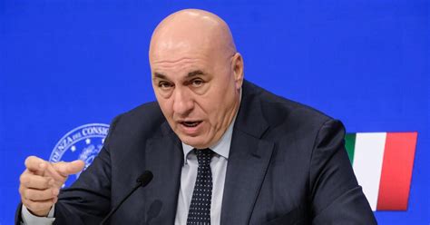 Italia Reta A Israel A Plantearse Que Debería Hacer La Finul En Caso De Ataque ¿respondemos