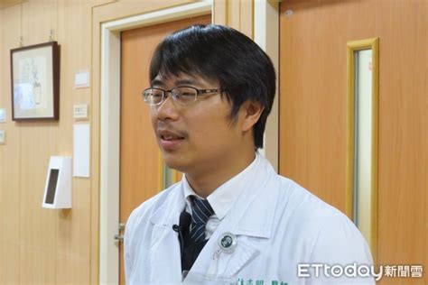 「莫名皮膚癢」竟是肝癌他抓到手腳爆血 醫曝關鍵因素！ Ettoday健康雲 Ettoday新聞雲