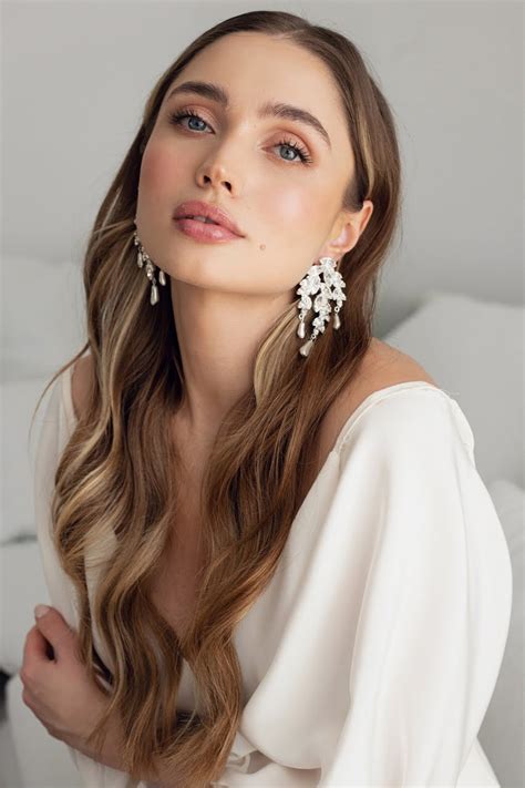 Kolczyki Amaranth White Jasmine