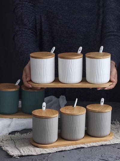 Badu Bg Керамични буркани за подправки Бамбуков капак с лъжица за сервиране Дървена тава