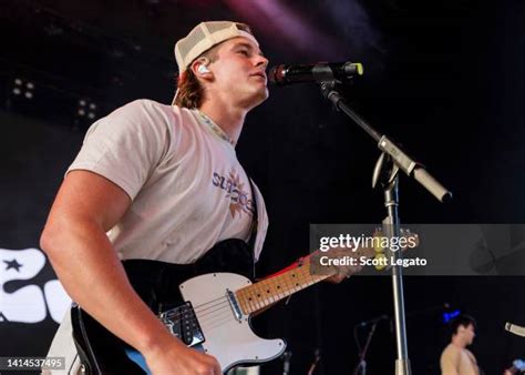 524 Forrest Frank Photos And High Res Pictures Getty Images