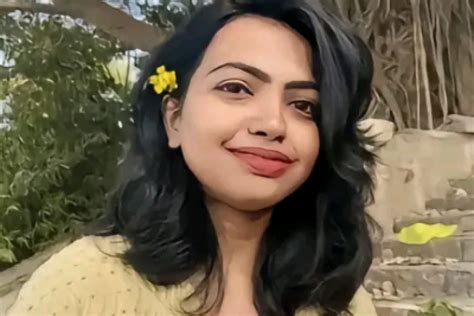 Biodata Tampang Moumita Debnath Dari Umur Agama Dan Akun Instagram