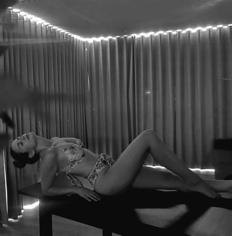 Lucie Lucas Hot Porn Pictures Xxx Photos Sex Images 3679670 Pictoa