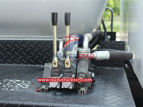 Some Malfunctions Of ISUZU Sewage Suction Trucks