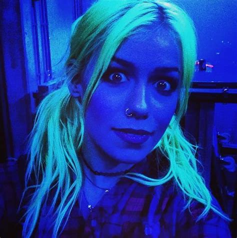 Jenna Mcdougall Music Pics Female Character Inspiration Tonight Alive