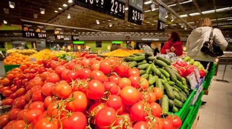 В Україні зростають ціни на овочі та фрукти НОВИНИ СІЛЬСЬКОГО ГОСПОДАРСТВА УКРАЇНИ ТА СВІТУ