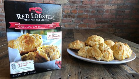 Cheddar Bay Biscuit Mix Lets You Take The Best Part Of Red Lobster Home