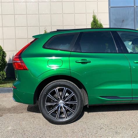 Teckwrap Teckwrap Rb26 Ruby Green On Volvo 😎 Definitely