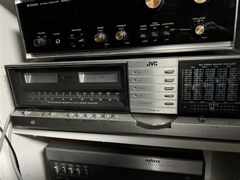JVC JR S301
