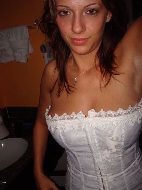 Busty Amateur Hottie Porn Pictures Xxx Photos Sex Images Pictoa