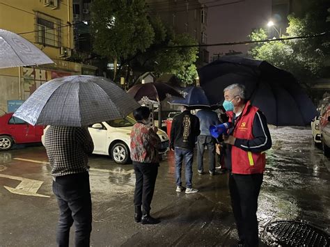 平战转换，温州龙湾状元街道封控区58名居民就地转为志愿者