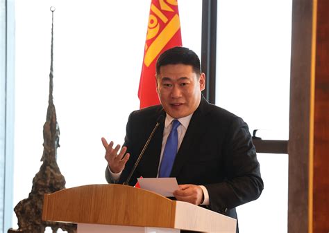 Б Лхагвасүрэн Монгол Улсын Төв банк гадаадын шууд хөрөнгө оруулалтыг байнга дэмжиж ажиллана