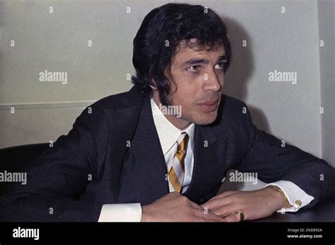 British Pop Singer Engelbert Humperdinck Is Shown Dec 1968 Ap Photo