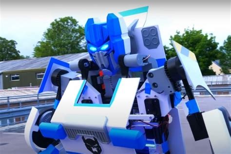 This Transformer Robot Was Built To Be Ridden Not Just Looked At