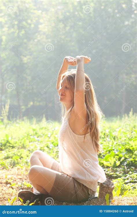 Het Meisje Van De Roodharige Stock Foto Image Of Beeld Foto