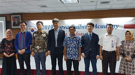 Transfer Teknologi Kereta Api Di Sekolah Perkeretaapian TribunNews Com