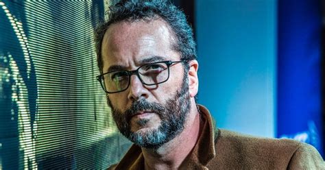 José Gaviria Se Accidentó Y Quedo En Muletas Al Parecer Fue Víctima Del Mal Estado De Las